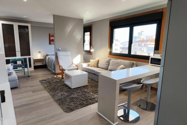 Joaquin Lóriga Diseño Centro Vigo - Vigo