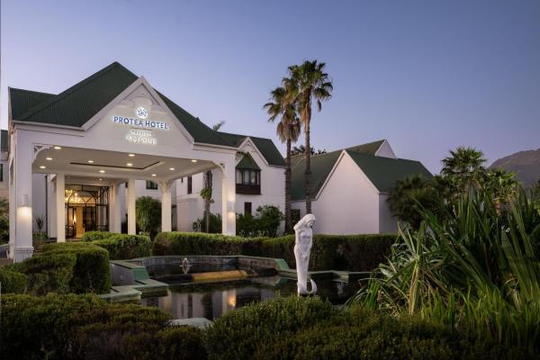 Protea Hotel By Marriott George King George - Wilderness