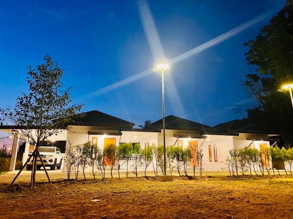 Sisters Home ที่พักใกล้สวนพฤกษศาสตร์ ระยองแหลมแม่พิมพ์ - Rayong