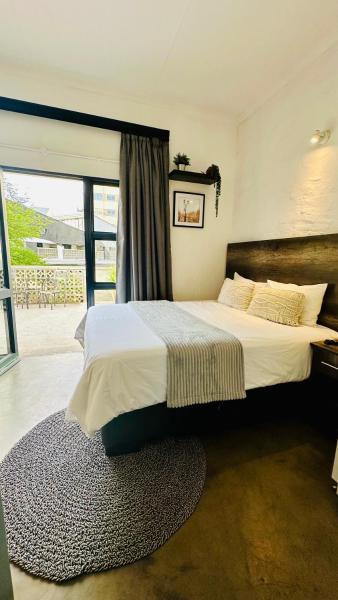 City Living Apartment 119 - Washer, 4k Tv, Fast Wifi, & Sunny Balcony - Johannesburg