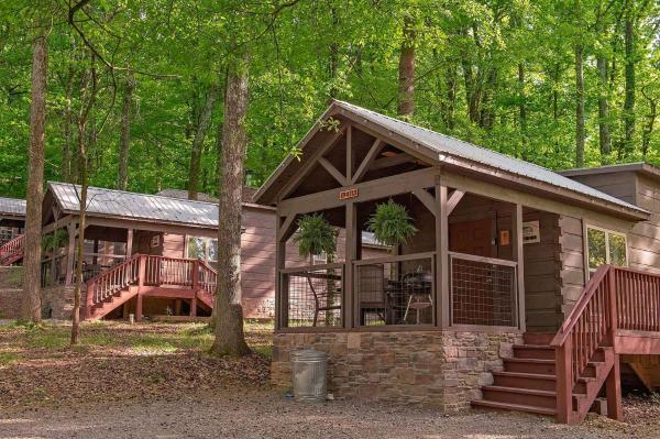 Lena Cabin Wooded Tiny Cabin - Hot Tub - Lookout Mountain, TN