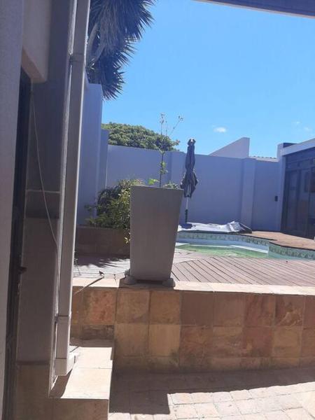 Fun-filled, Cosy Family Home - Port Elizabeth