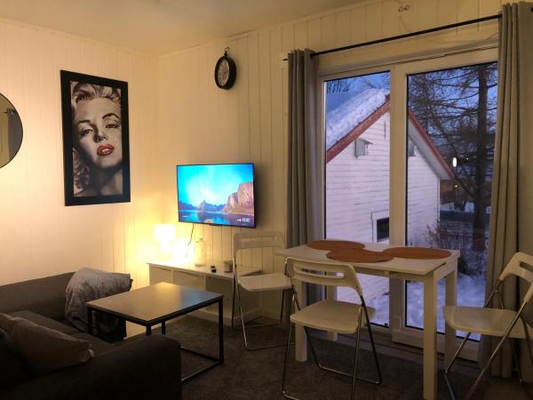 Trivelig Liten Leilighet, Sentralt På Kvaløysletta - Tromsø