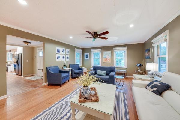 Family-friendly Twin Lakes Home Near Lake Mary! - Lake Geneva, WI