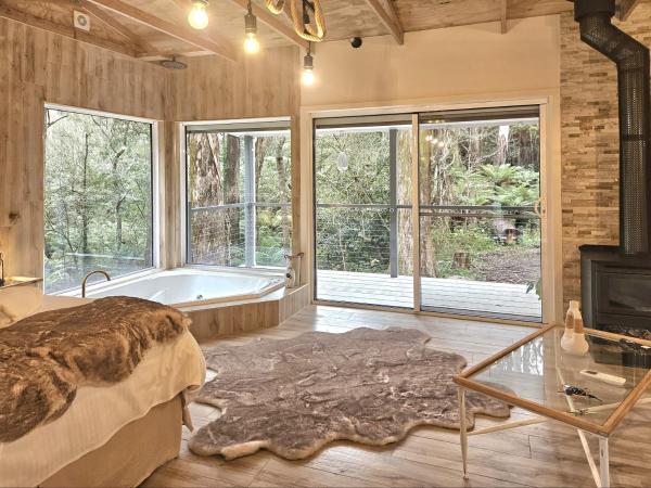Rainforest Weddings, Events, Retreats, Sleep20+ - Dandenong Ranges