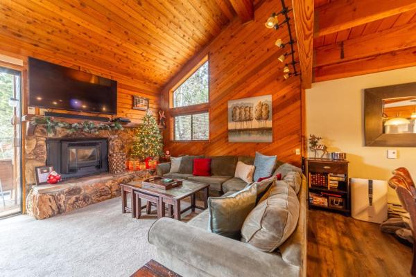 #314 - Pet-friendly Townhome Walk To Golf Course - Mammoth Lakes, CA