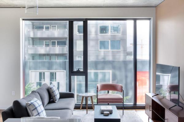 Downtown 1br W Gym Yoga Rooftop Nr Shops Sea-597 - 西雅圖, WA