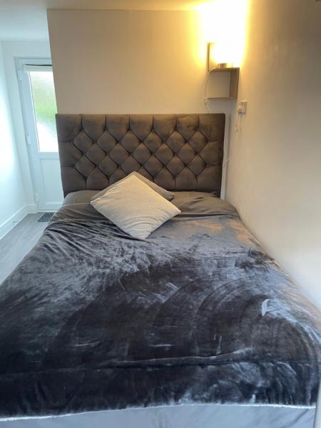 Private En-suite Garden Room - Exeter