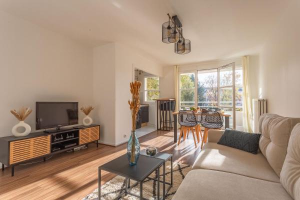 Place Cosy - Charmant Appt Pour 4 - Mennecy