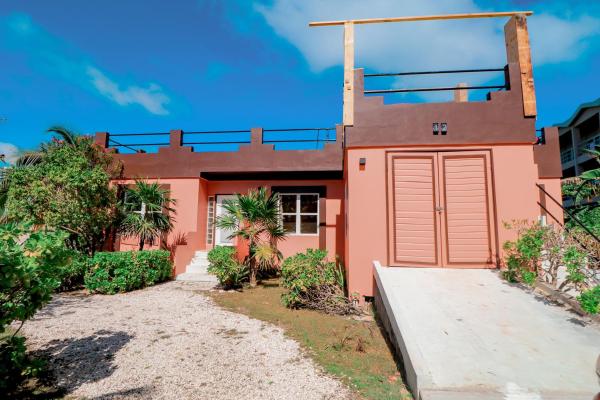Villa 12 At Mara Laguna - Gold Standard Certified - Belice