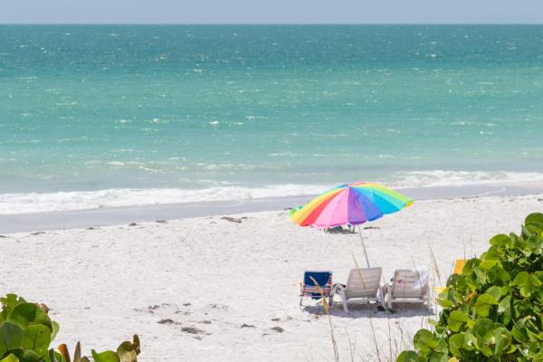 Beach House Resort 3 - Bradenton Beach