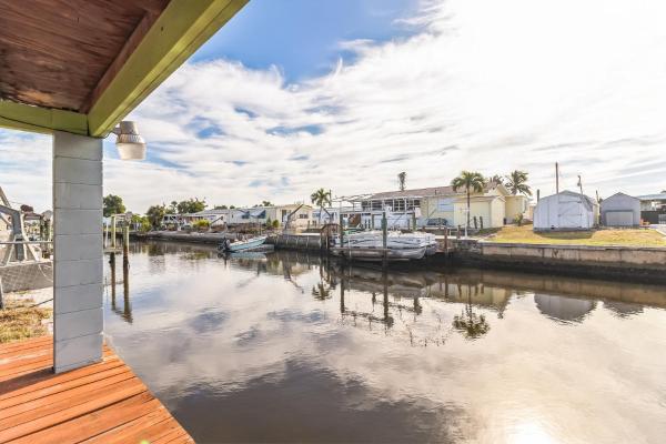 Flamingo Bay Cottage Cottage - Sanibel Island, FL