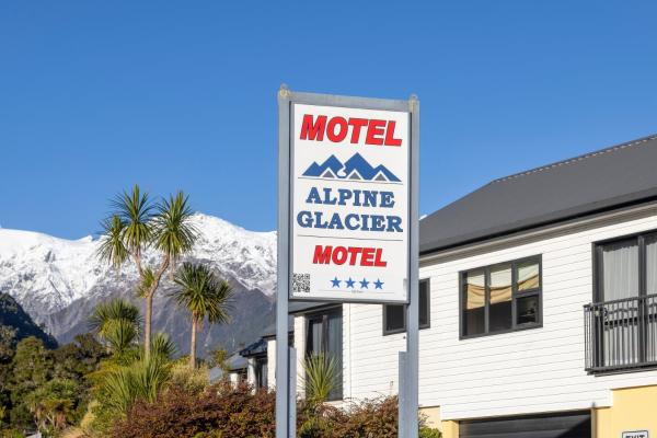 Alpine Glacier Motel - West Coast