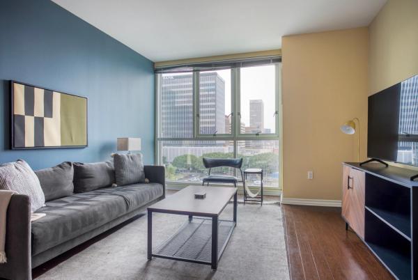 Koreatown 1br W Gym Pool Close To Coffee Shops Lax-1176 - Los Angeles, CA