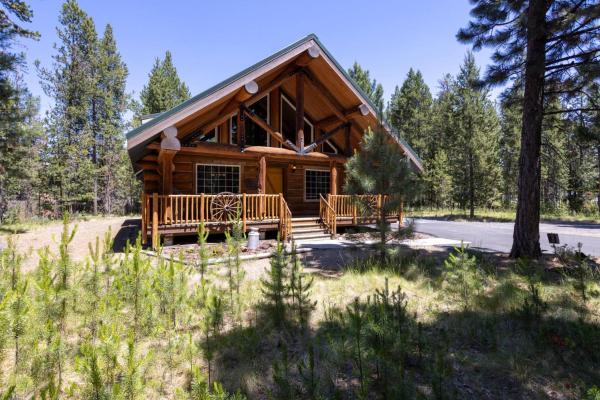 Fairlight Hollow - LaPine State Park, La Pine