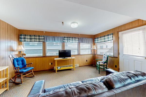 Seaglass Cottage - Long Beach, ME
