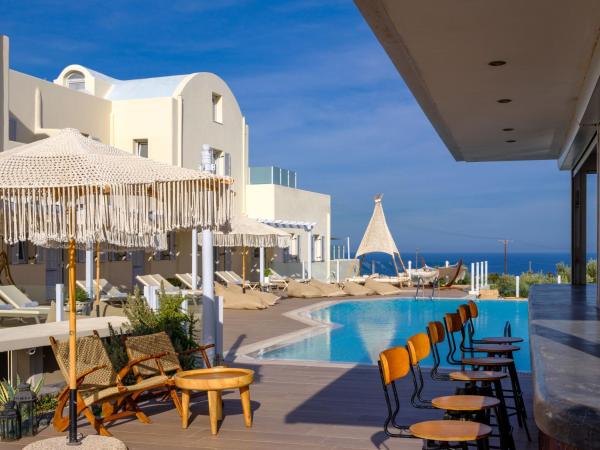 Aliter Suites - Szantorini