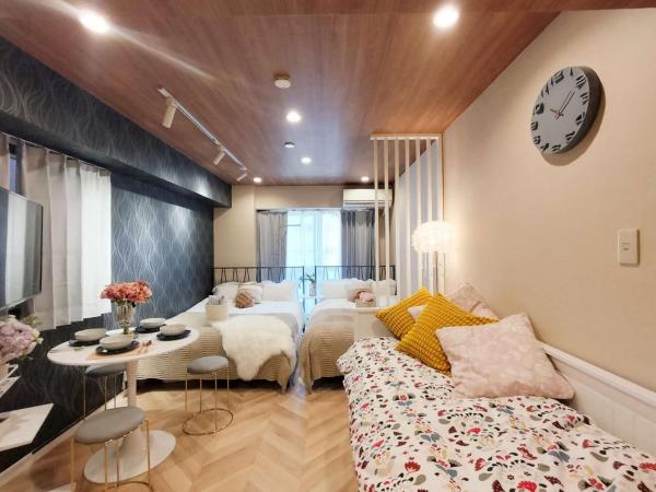 新宿 シングルルーム 複数ベッド、キッチン、ダイニングテーブル完備、短期、中期滞在に最適。 - Shibuya