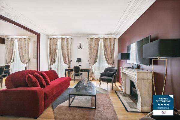 Séjours Parisiens / Suite Le Royal / 4* - Paris 9e Arrondissement