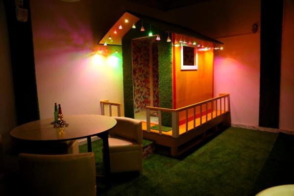 Dk's Paradise Homestay - Agra