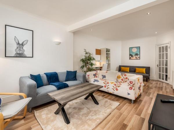 Family Friendly 3 Bed Home In Pinner Pets Welcome - Pass The Keys - Hounslow
