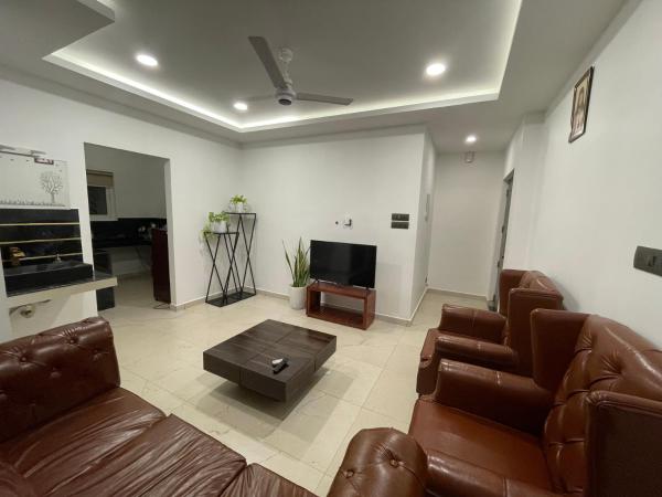 Bmran Luxury Serviced Apartment - Kochi