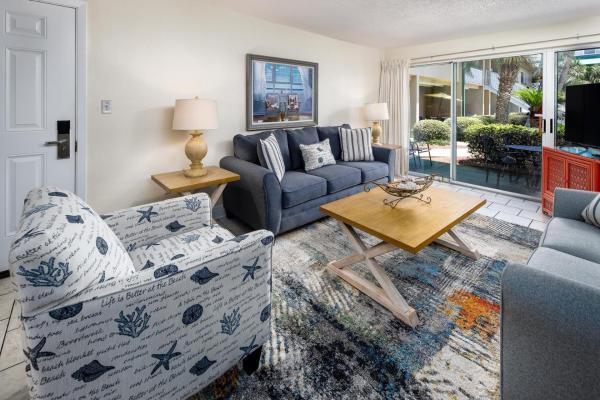 Seaspray Condos 202b - Okaloosa Island, FL