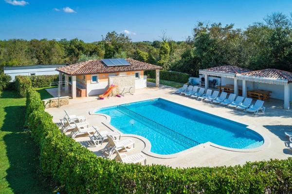 Relaxing Banjole Getaway - Pula