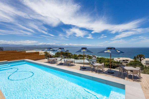 Plett Quarter Hotel - Lion Roars Hotels & Lodges - South Africa