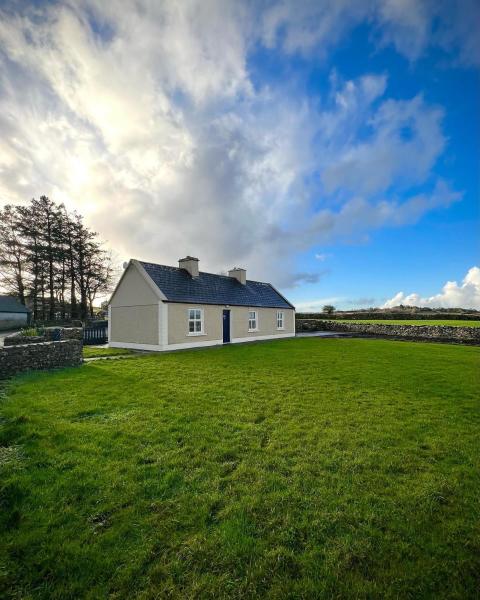 Killawalla Cottage, Westport. - Castlebar