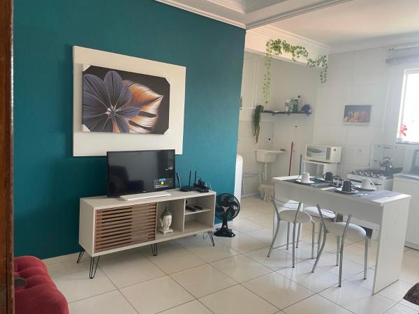 Apto De 2 Dorm. A 400m Do Mar. - Florianópolis