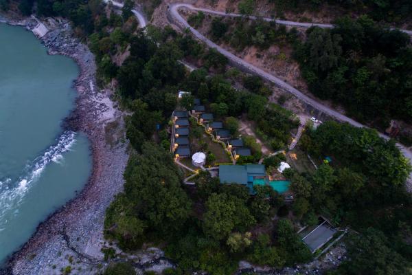 Banyan By The Ganges - Devprayag