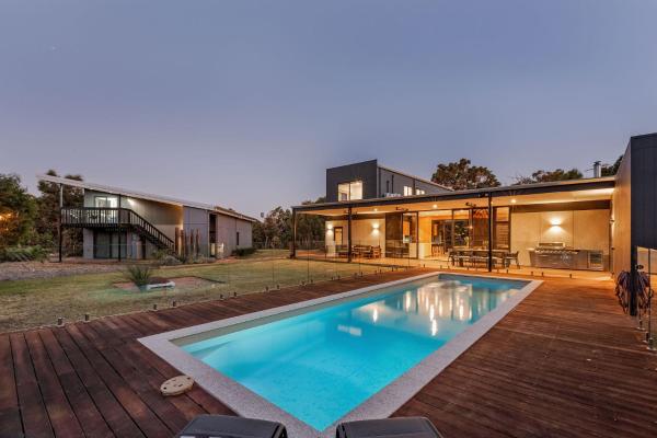 Eagle Rise Plus Studio - Dunsborough