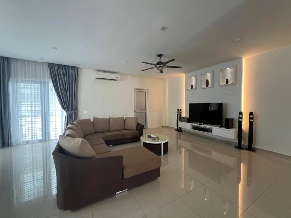 Bichrome Marina Island Private Villa Pangkor Lumut - Pangkor Island