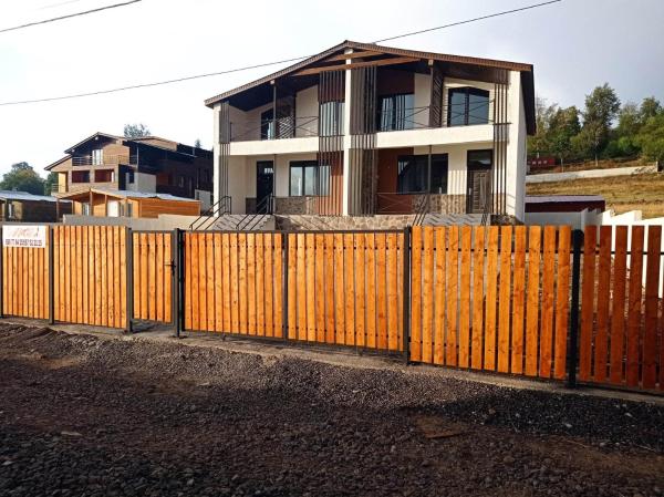 Twin Cottages In Bakuriani - Georgien