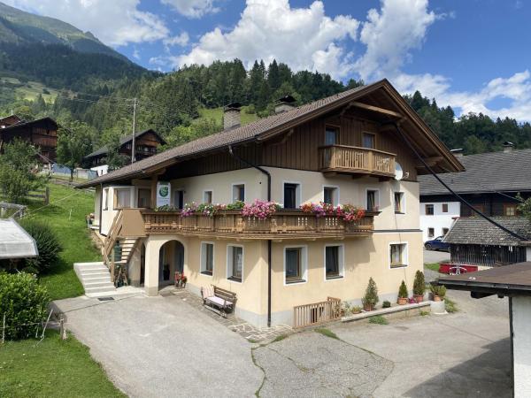 Gemütliche Wohnung Mit Terrasse Und Panoramabalkon- Stofbauer - Stall