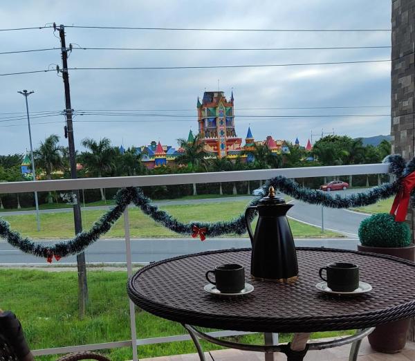 Pousada Queiroz Em Frente Ao Parque Beto Carrero - Penha