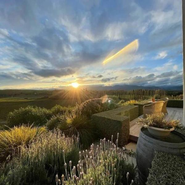 Quail Run Cottage With Stunning Vineyard Views - Renwick