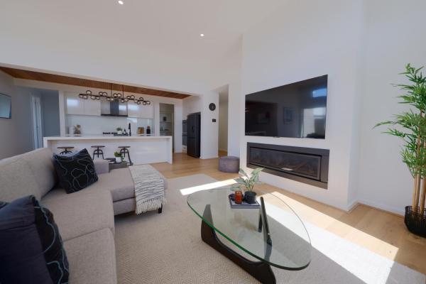 Modern Spacious Coastal Villa - Queenscliff