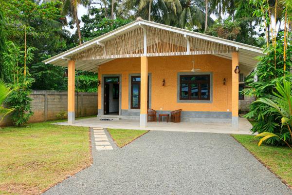 Clay House Private Villa - Bentota