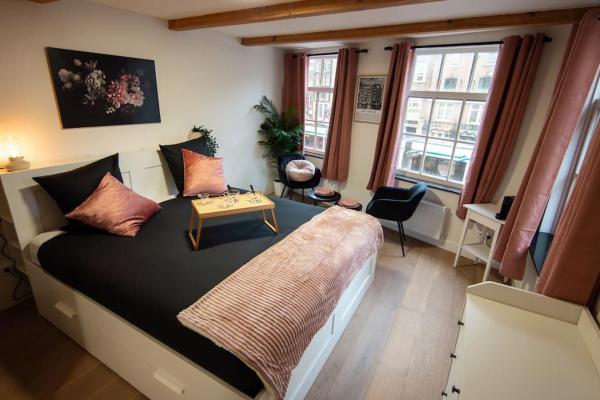 Best Neighbourhood Apartment - Zaandam