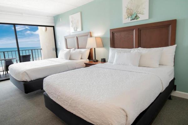 Oceanfront Room 7th Floor Sleeps 4 - Pawleys Island, SC