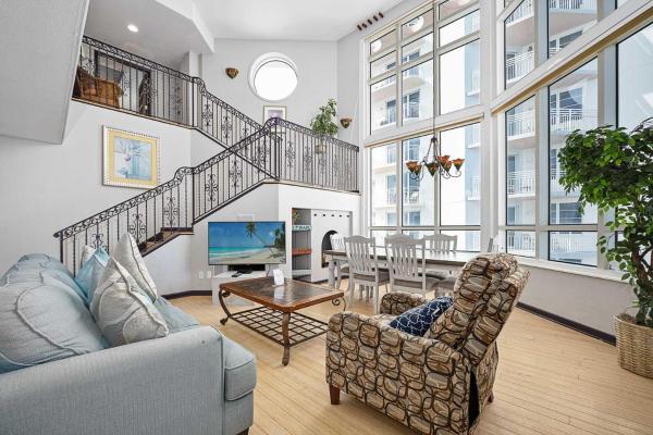 Luxury Beach Penthouse Villa Ocean Walk Resort - Ormond Beach, FL