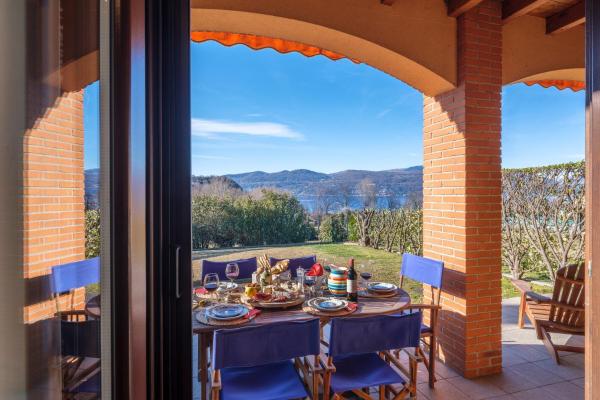 La Luna Nel Lago Lake View Garden - Happy Rentals - Brenta