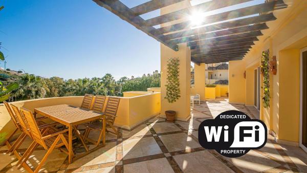 Majestic Hills 5 7 - Casares