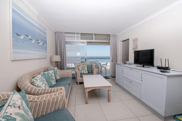 15 Bronze Bay Umhlanga Rocks - Durban North