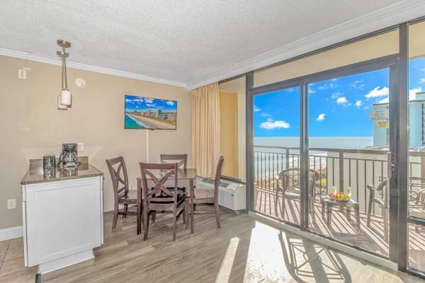 Immaculate Ocean View Suite!-caravelle Resort 1004-sleeps 6 Guests! - Myrtle Beach, SC