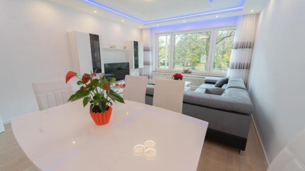 Mega Lux Apartment - Stuttgart