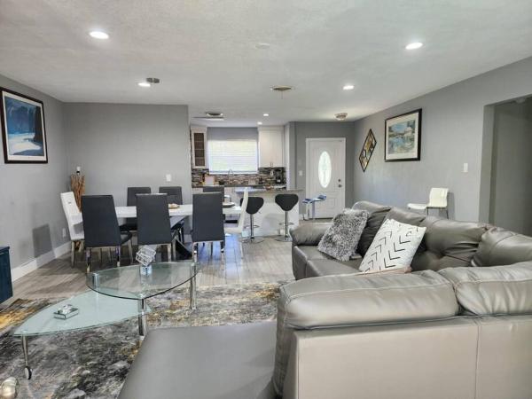 The Perfect Vacation Getaway ! - Miramar