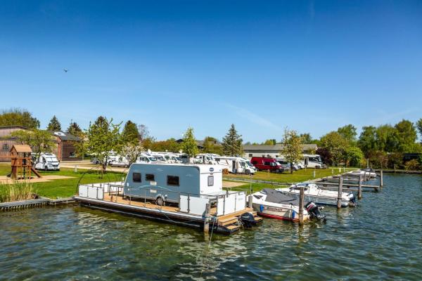 Hangar 19 Seecamper - Schwerin